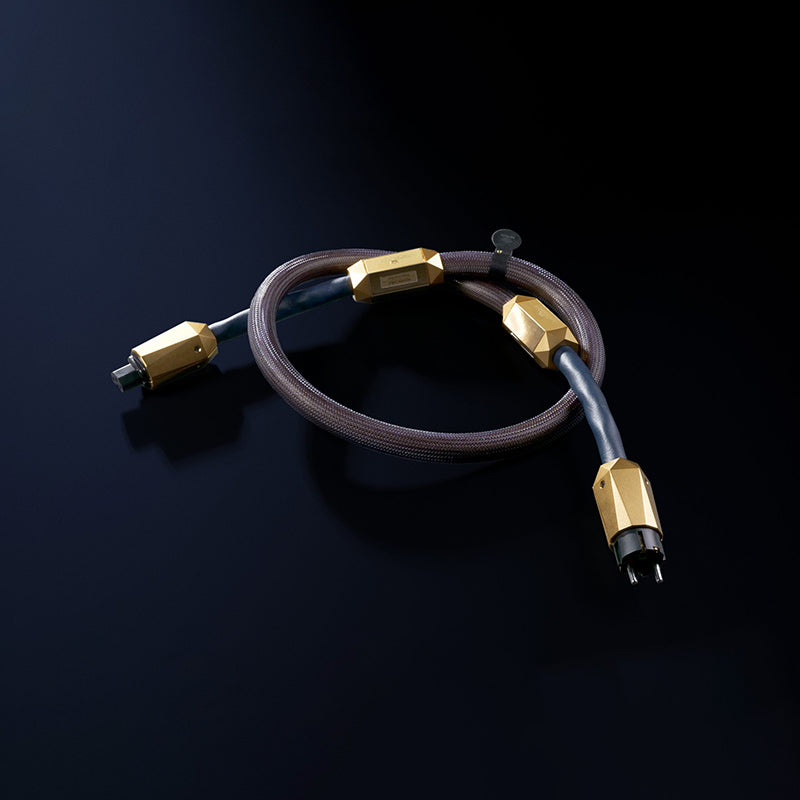 siltech-master-crown-power-cable_1024x.jpg?v=1723708693