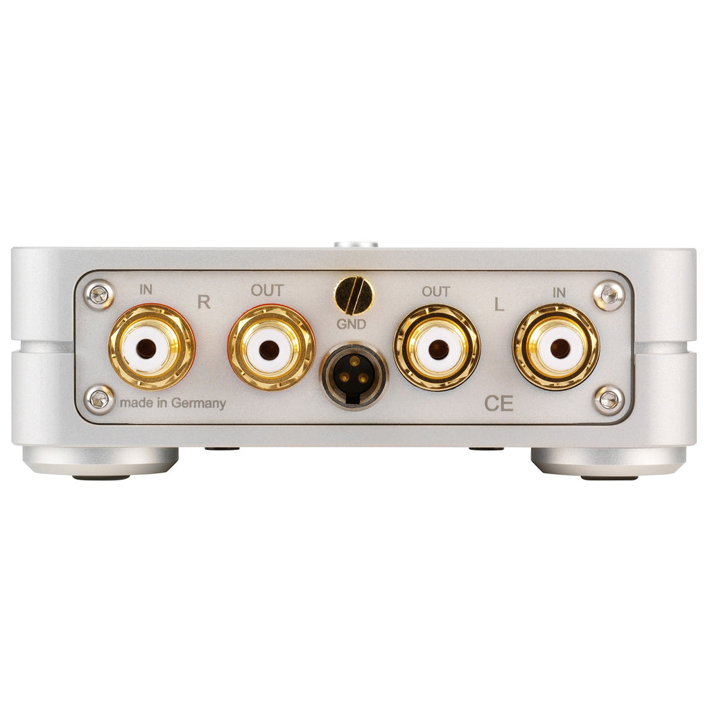 Clearaudio Basic V2 Phono Stage - Addicted To Audio