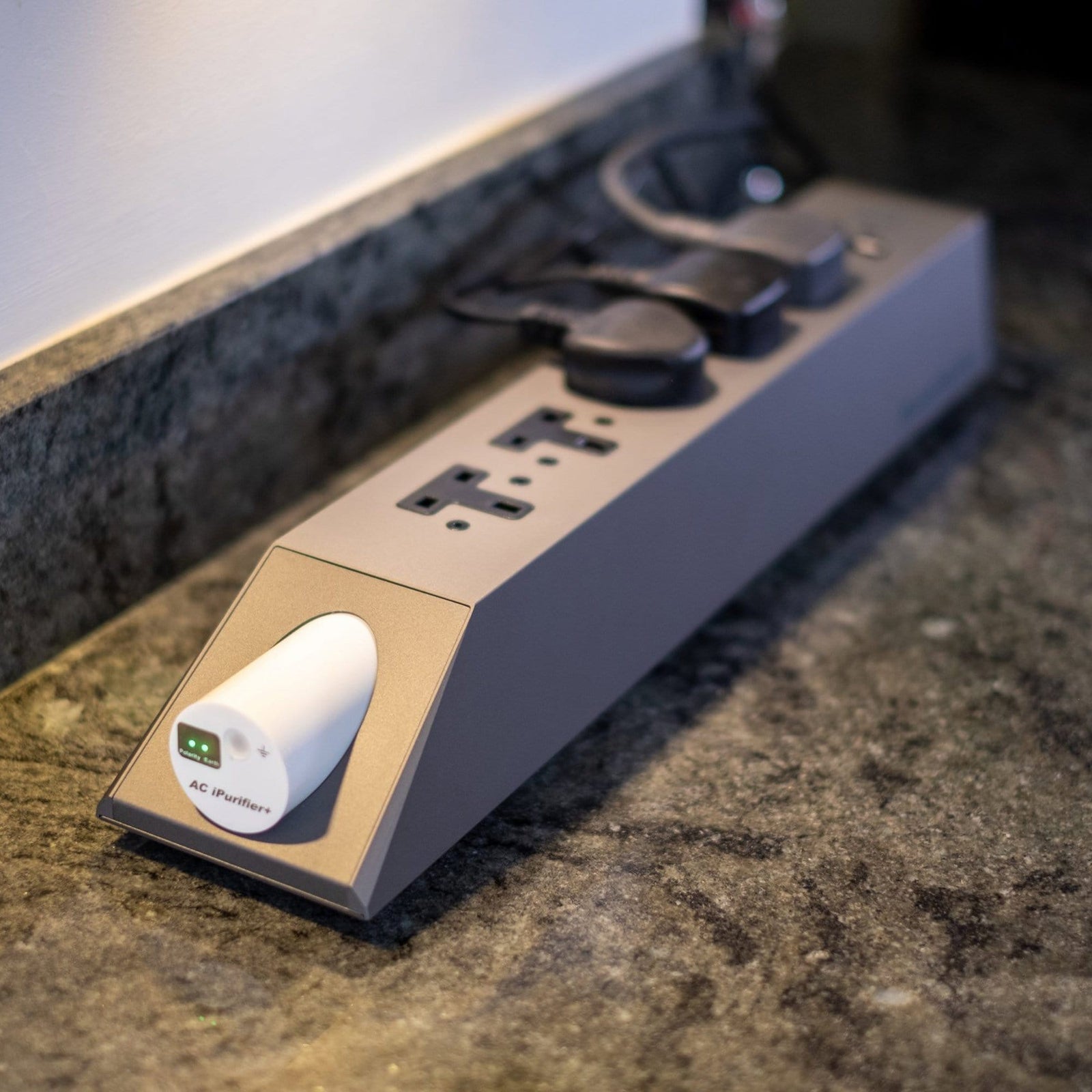 iFi audio PowerStation 6-Way Power Board – Addicted To Audio